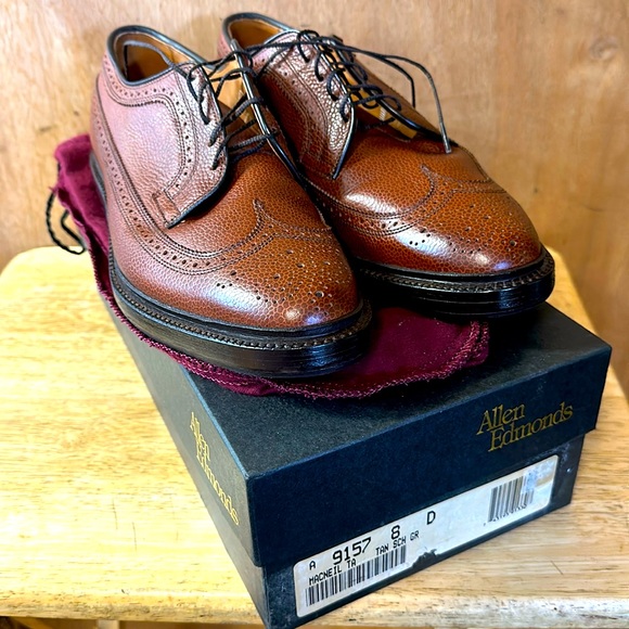 Allen Edmonds | Shoes | Allen Edmonds Brown Wingtip Shoes Mens Size 8 ...